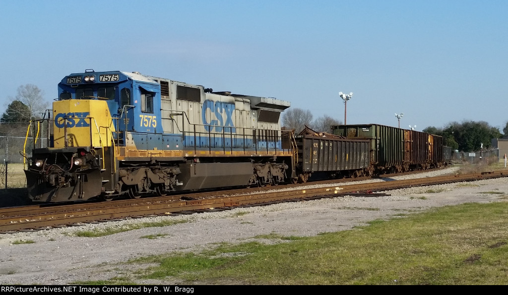 CSX 7575 (C40-8)